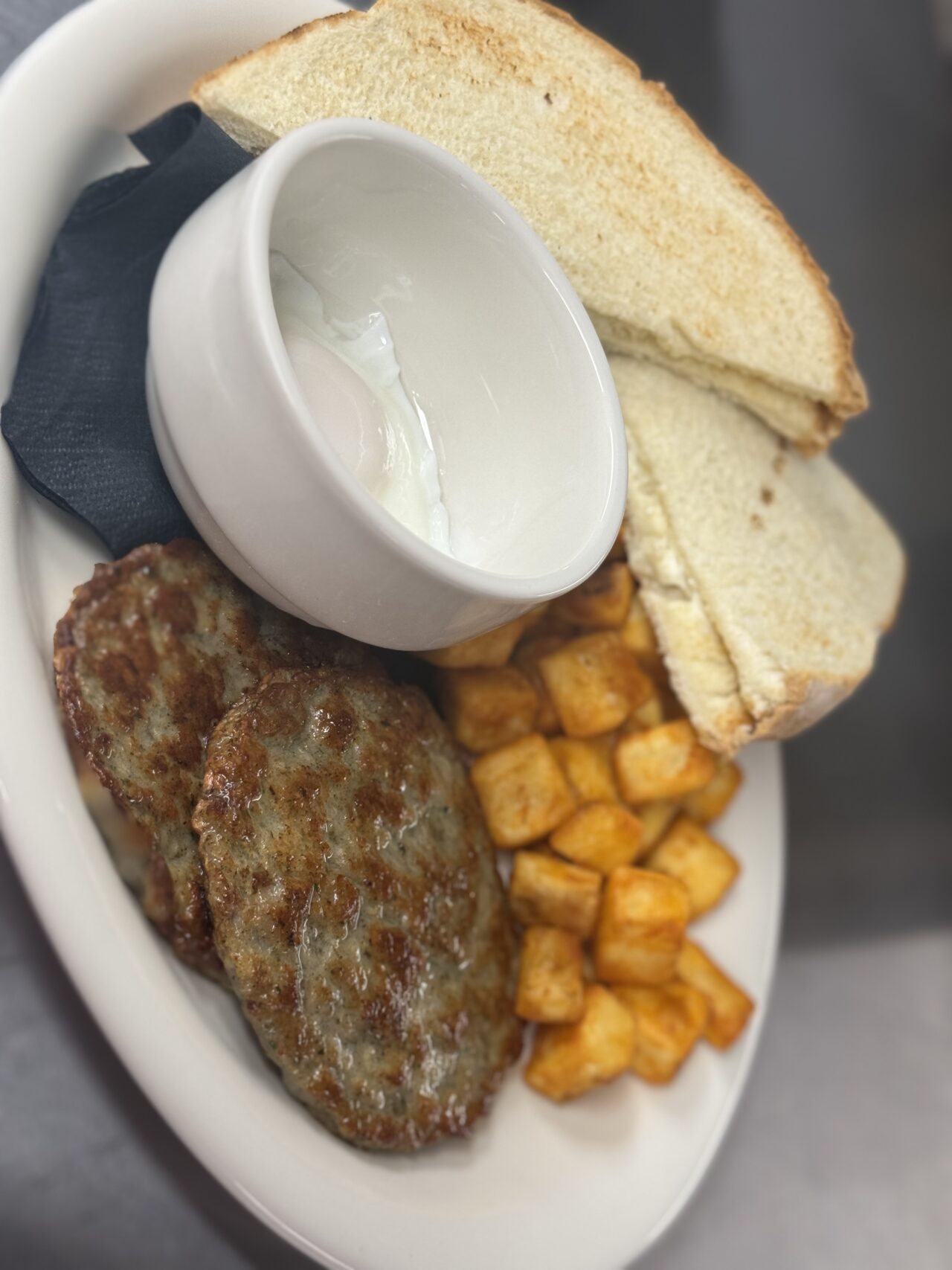 Seven Days Restaurant | Dennis, Cape Cod